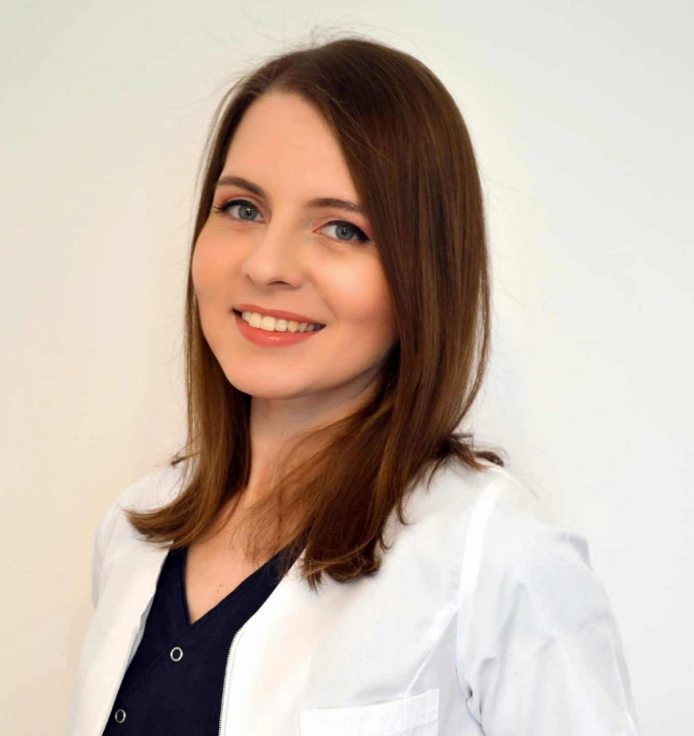 » Alina-Simona Lazar – Observership report from Ocular Oncology Centre ...